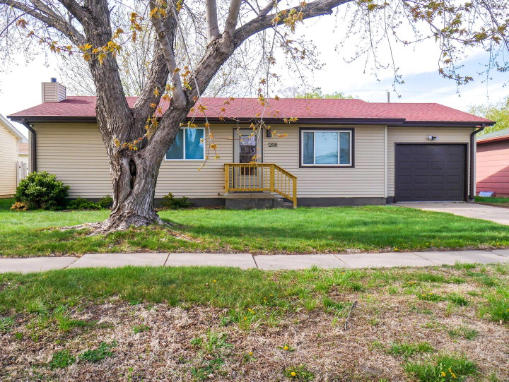 The Farm House - Grand Island, NE