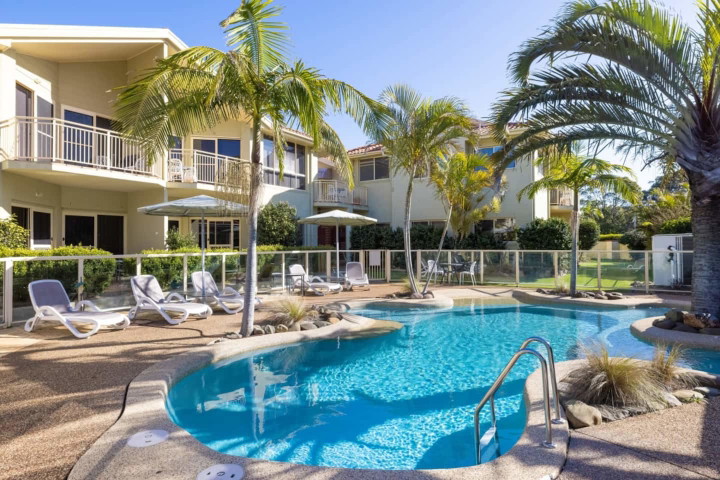 Marty's At Little Beach Studio W Balcony And Pool - Nelson Bay