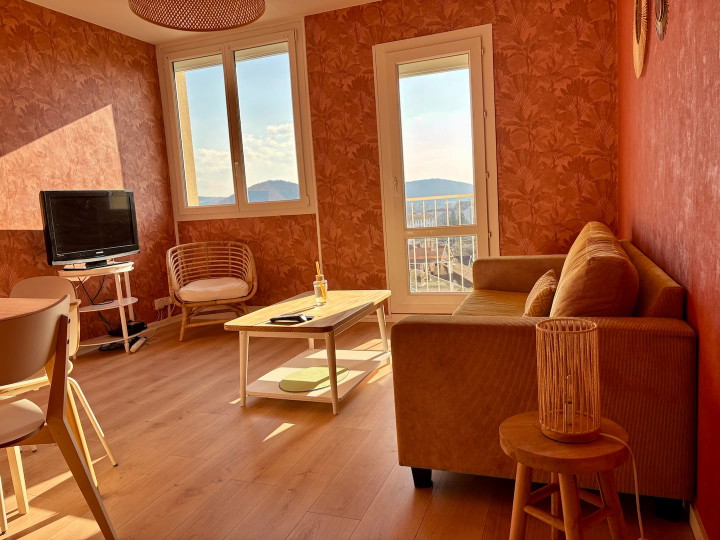 Résidence 3 Chambres Pkg Et Vue - Besançon
