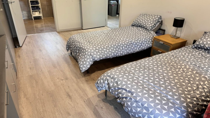 Self-contained Studio For Single Or Double - Adelaide