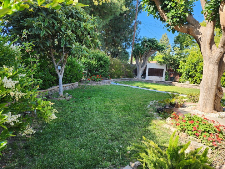 Mora Meadows Ranch - シミバレー, CA