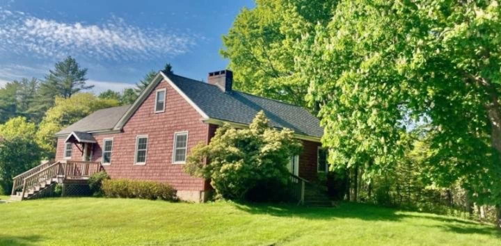 Quiet, Secluded, Maine Cape On 50 Acres - Freeport, ME