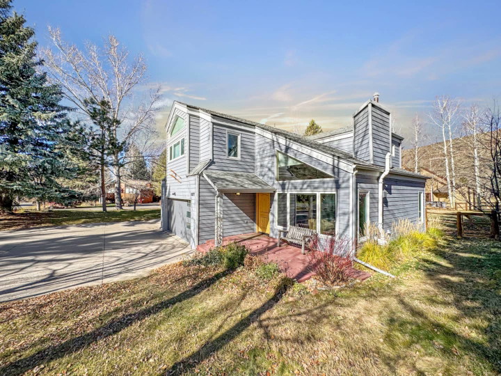 Your Base Camp: 10 Minutes To Vail & Beaver Creek - Avon, CO