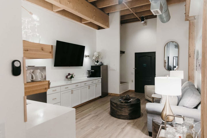 Dockside Suite 1 | The Brix | Pool In Canal Park! - Duluth, MN