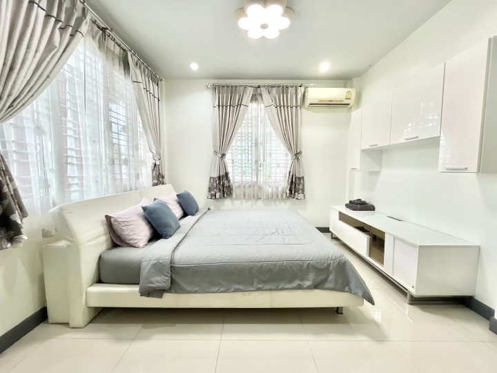 5 Mins Drive To Central Mall - 3br Cozy House - Thailand