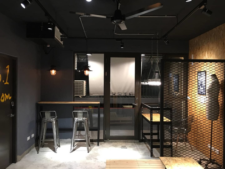 Loft Apartment 5f/中正技擊館捷運站步行5分鐘(包棟服務) - Kaohsiung City