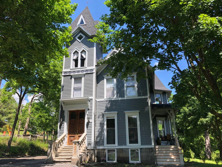 Tower House In Ithaca - Ithaca, NY