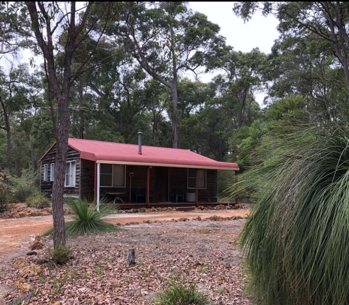 The Kookomit Cottage At Gnarawary Lodge - Margaret River