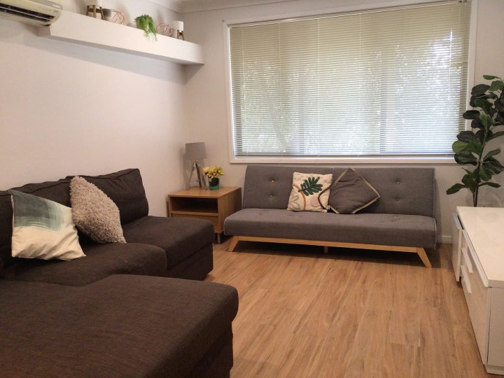 Mint-central*cheerful*cool*newbathroom*breakiebar* - Albury