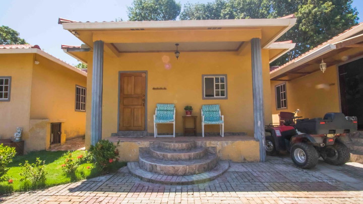 Two Bedrooms And One Bath. - Honduras
