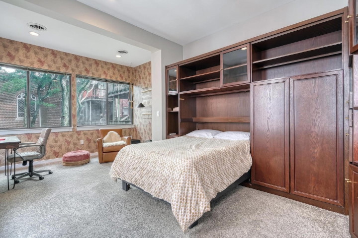 Courtyard Suite @ Walnut Place - Harrisburg, PA