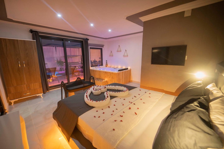 Private Villa With Pool And Jacuzzi In The Centre Of Patara - Kalkan