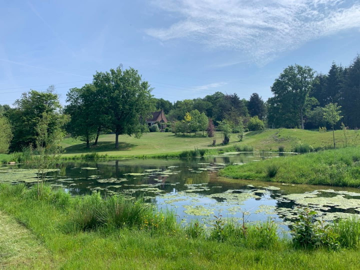 Maison Au Milieu D Un Paysage ( Tennis, Piscine) - Nivelles