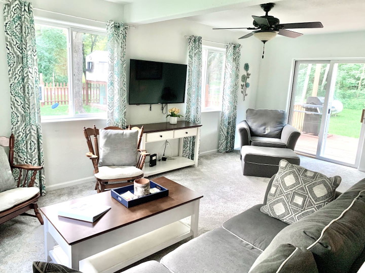 Devil's Lake Cottage -Family Friendly, Sleeps 7 - Baraboo, WI