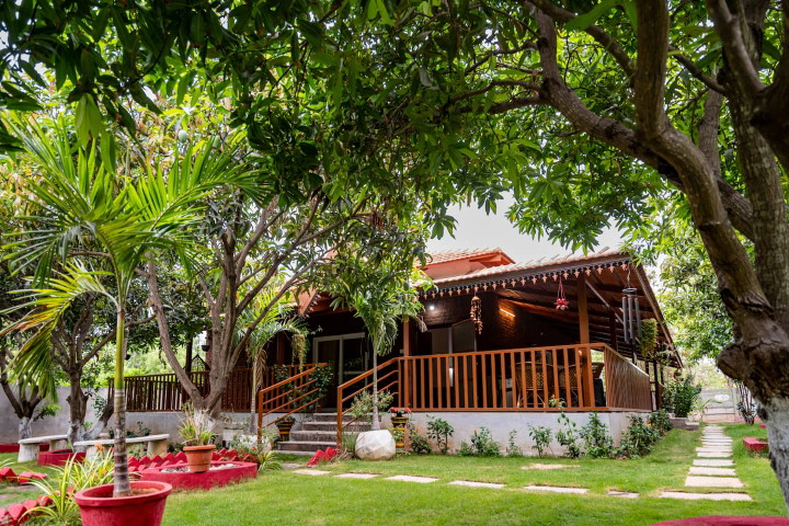 "Mayura: Villa 9" Farm House With Private Pool - Hyderabad
