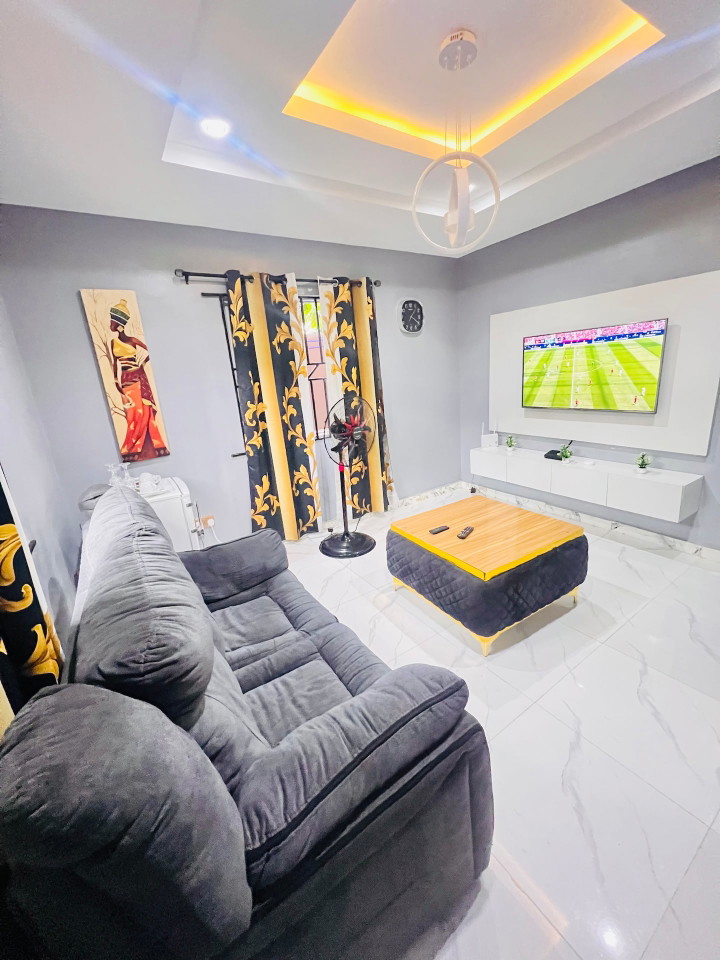 Clean & Cozy 1br, 24/7 Power, Security & Fast Wifi - Nigeria