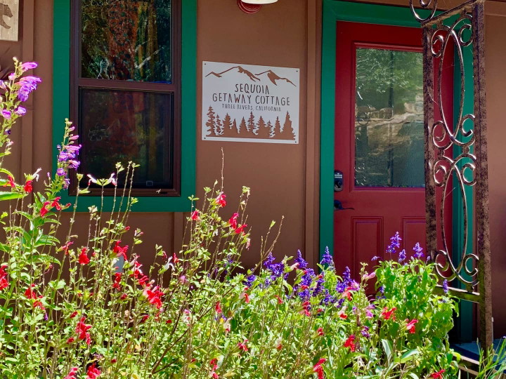 Sequoia Mountain Retreat Minutes From Park - California