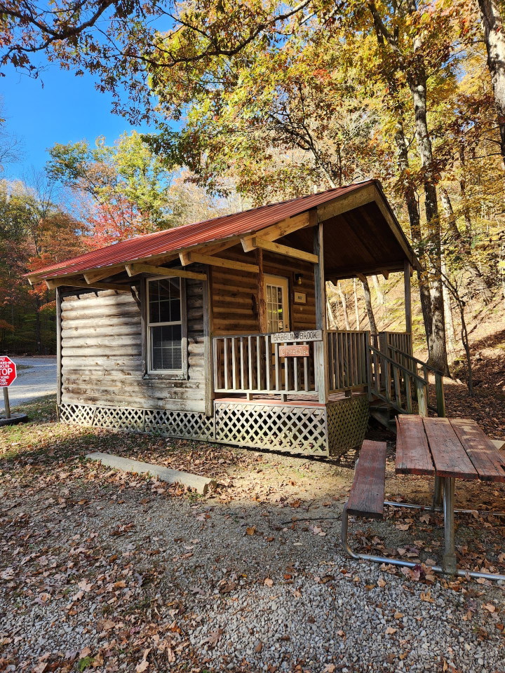 Cabin #8 - Babbling Brook - Nashville, IN