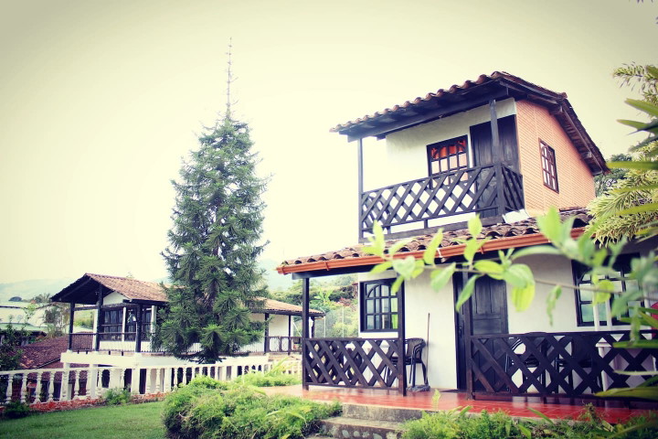 Villa Gloria! Beautiful Estate With A Private Pool - La Cumbre