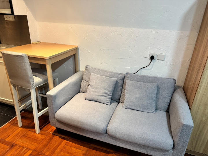 Cozy Studio In Sheung Wan! - North Point