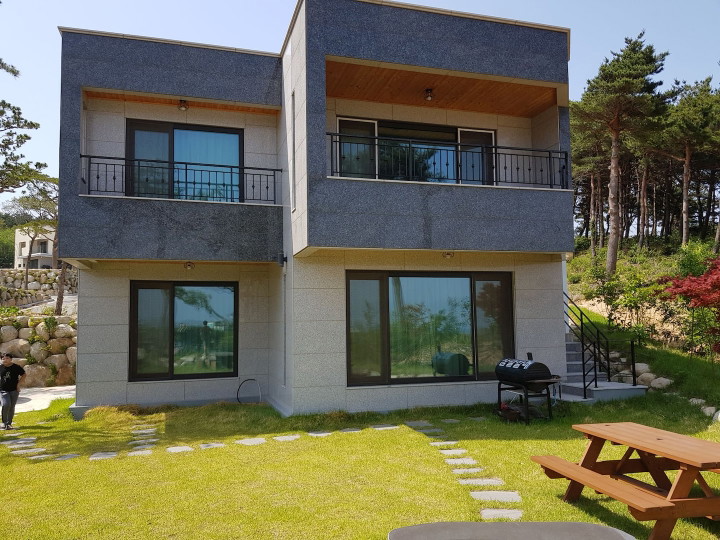 양양 동호해변 독채복층펜션 *가족모인 워크샵 단체모임 * - South Korea