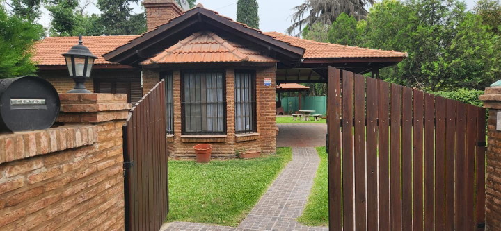 Chalet Vacacional - Argentina