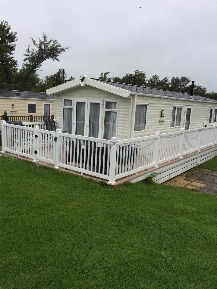 Snowdonia, Beach, Pool, Activity Park - Pwllheli