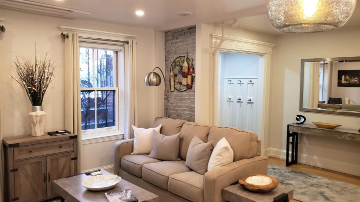 Modern Smart 1bdr Private Entry Historic South End - Newton, MA