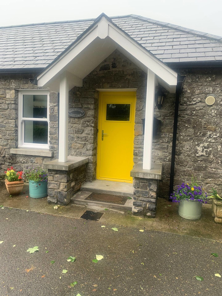 Amberwood Cottage - Trim