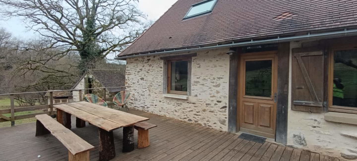 Vaste Maison Paysanne De Corrèze - Corrèze