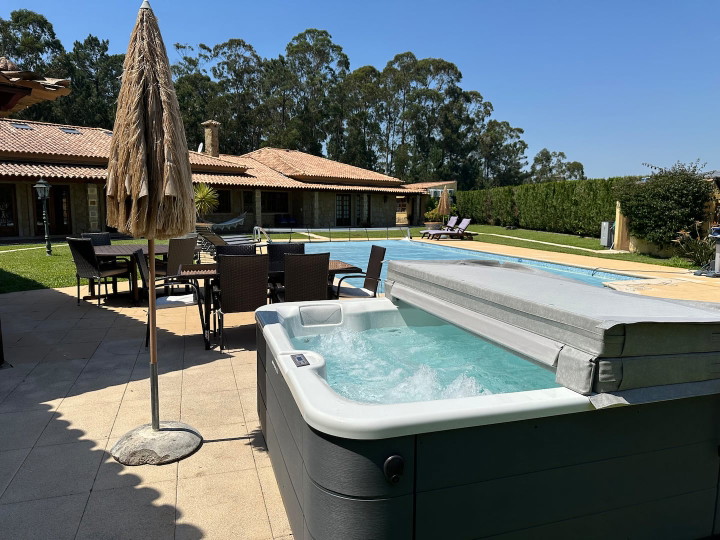 Villa 9 Suites, Piscina, Jacuzi Na Praia - Esposende