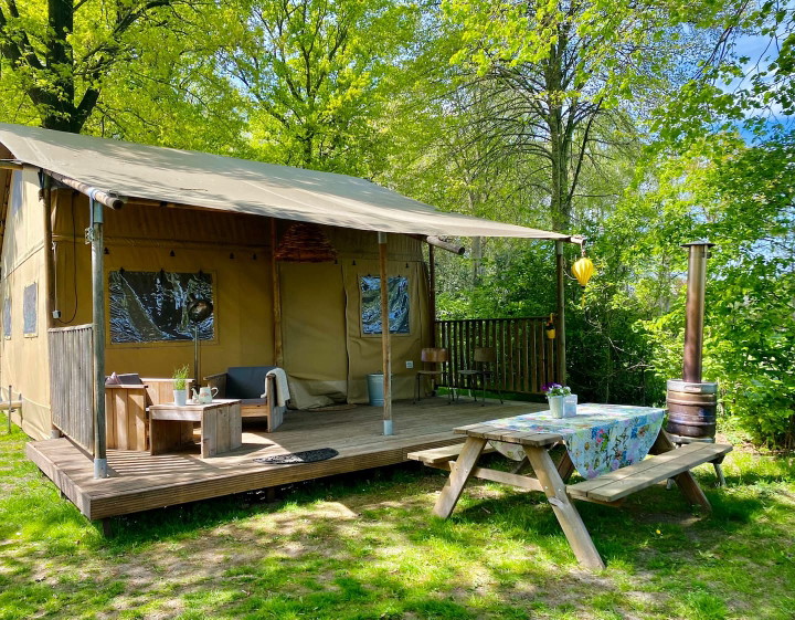 Gezellige Safari Lodge Tent Met Pelletkachel - Lunteren
