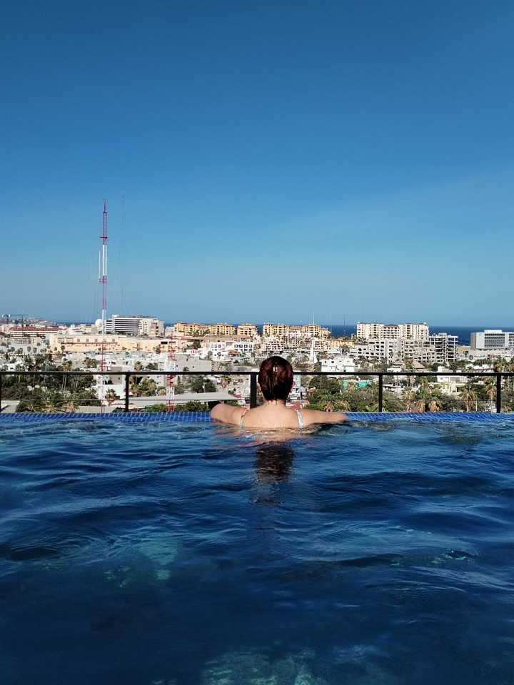 Comfortable And Central Holiday Apartment - Cabo San Lucas