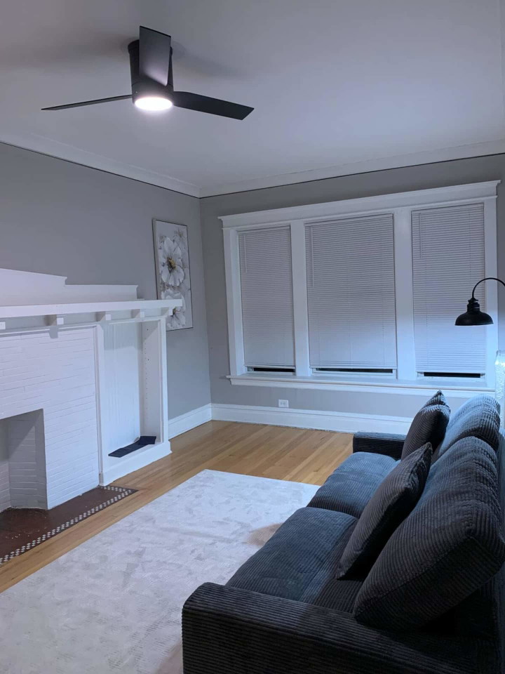 Entire 1br W/ Private Office & Balcony - Chicago