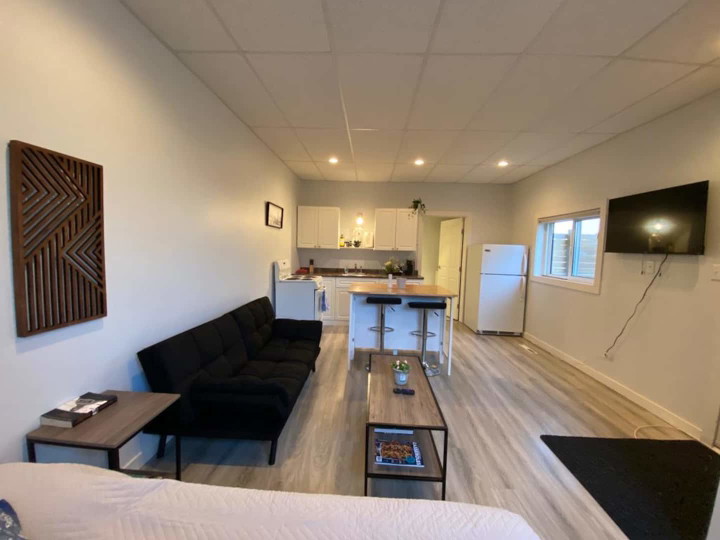 Cozy Suite Steps From The River - Prince Albert