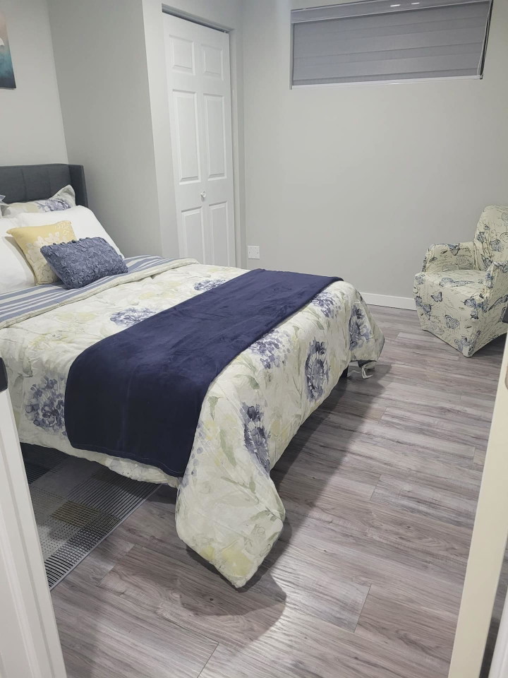 A Beautiful 1 Bedroom Basement Apartment. - Manitoba