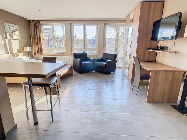 Chouette Studio à Schaerbeek, Proche Ce Et Otan - Woluwe-Saint-Lambert