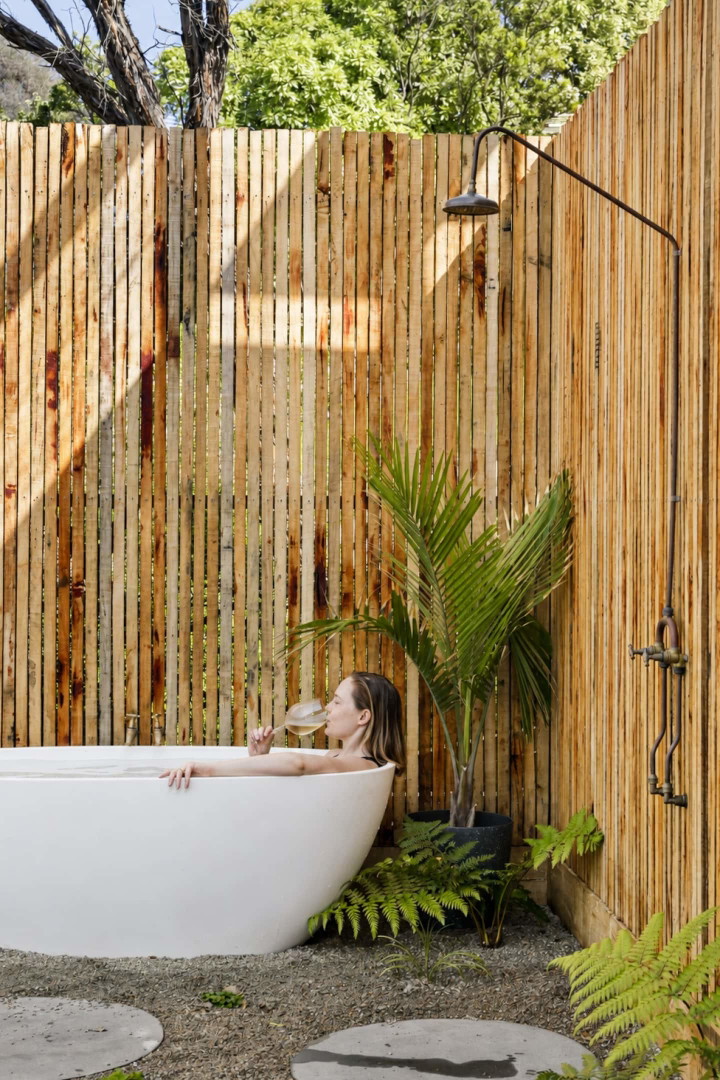 The Rye Bathhouse: Sauna, Outdoor Bath + Fire Pit! -
