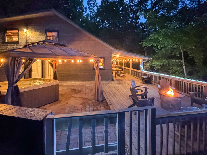 Log Cabin On 2 Acres, Hot Tub, Pond, Fishing, Pets - Chattanooga, TN