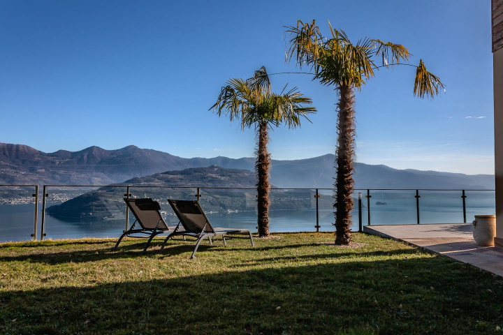 Mia Isola With Lake View, Garden And Swimming Pool - Iseo