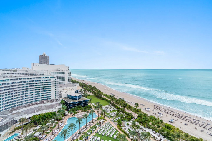 Fontainebleau Penthouse Suite Sorrento Tower - South Beach, FL