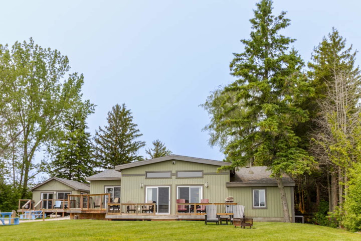 Westlake Consecon Lodge - 2 Beach Passes! - Prince Edward