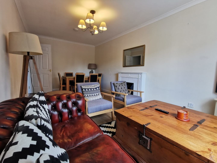 2 Bed Right On Leith Walk 15 Min Walk To Waverly ! - Edinburgh