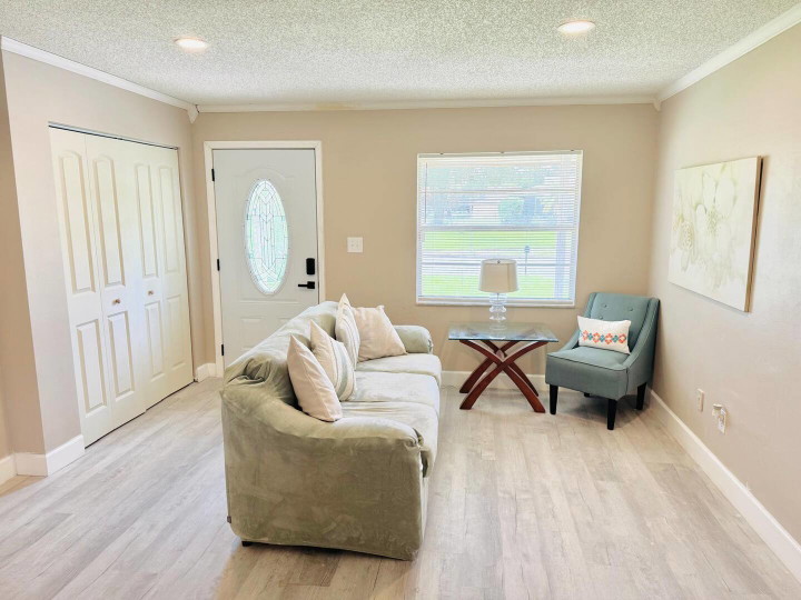Peace & Quiet Minutes From Airport/sunrail - Lake Mary, FL