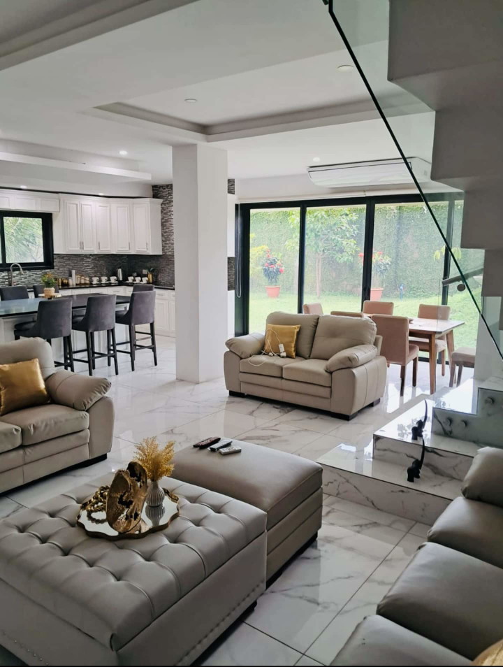 Casa Blanca - El Salvador