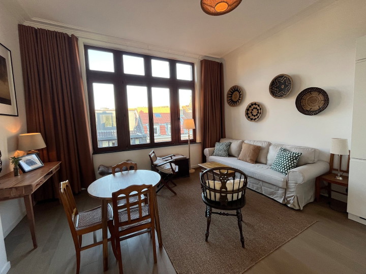 Appartement Confortable Dans Un Magnifique Bâtiment Ancien - Etterbeek