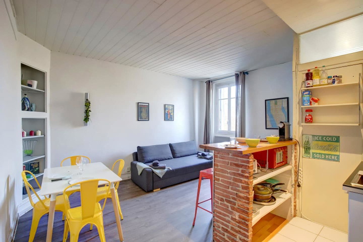 Le Petit Strasbourg, Right In The Centre - Sleeps 4 - Labège