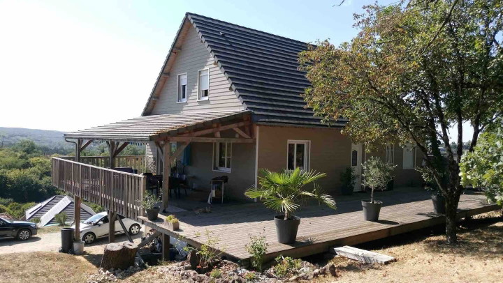 Grand Chalet Dans Un éCrin De Verdure. - Turenne