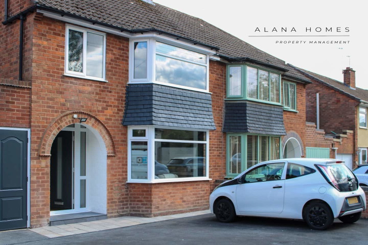 Your 3br | Home Away From Home - Wolverhampton