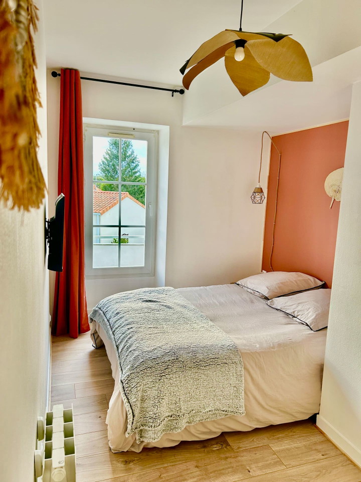 Duplex With Terrace & Private Parking  5 Mins From Angoulême - Angoulême